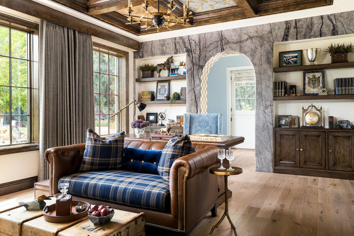 How this Arizona designer launched a successful career after 30 years ...