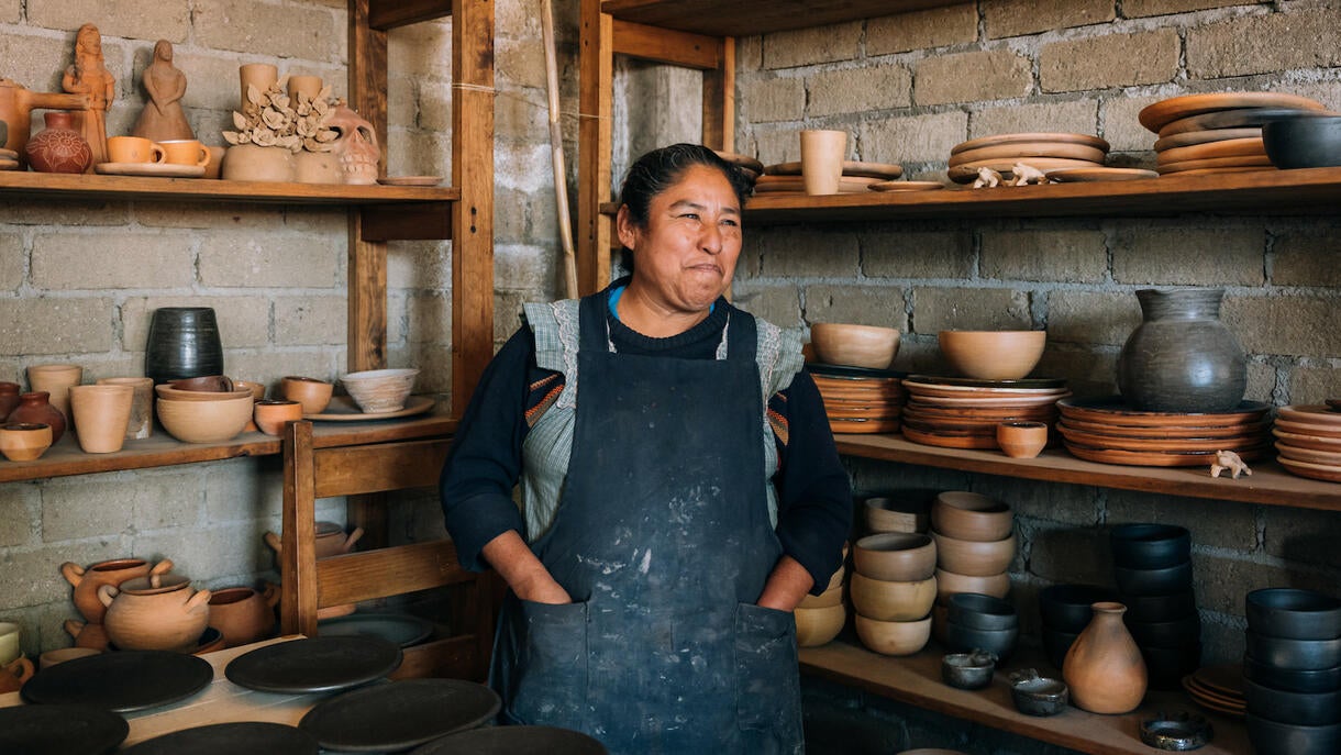 This Oaxaca artist crafts pottery using 3,000-year-old techniques