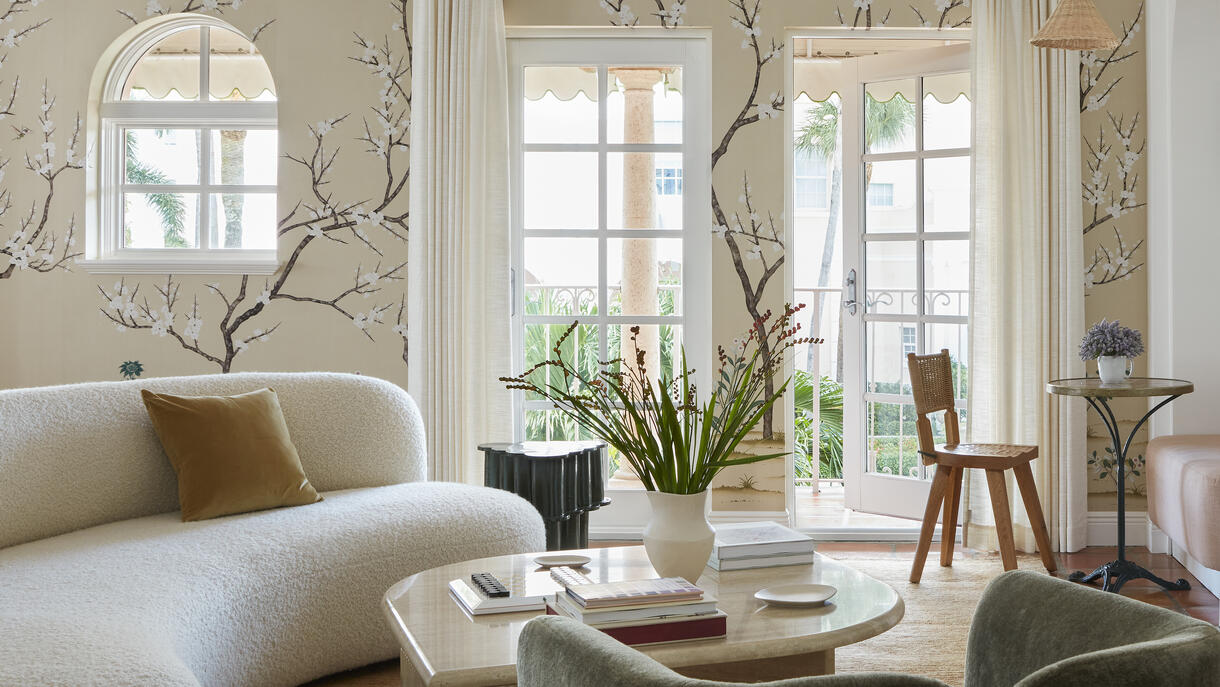 Design Miami is acquired, how white paint became so polarizing and more